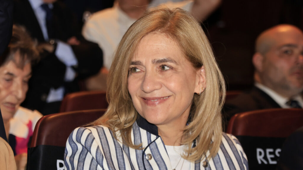 Infanta Cristina planea mudarse a Abu Dabi con Juan Carlos - CONGRESODIARIO