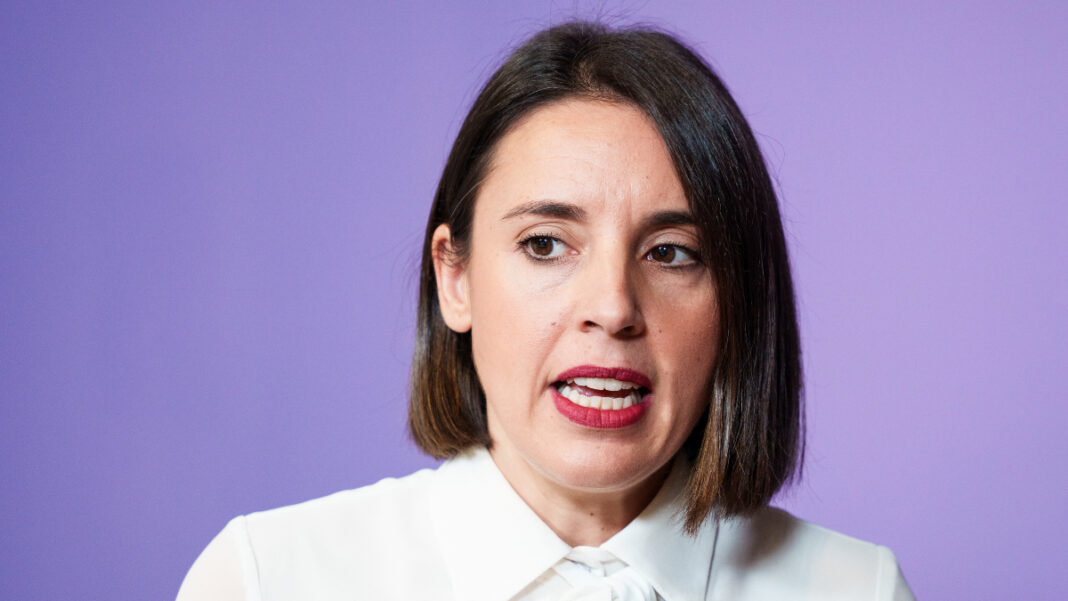 Irene Montero critica al Papa por atacar el aborto en el Congreso ...