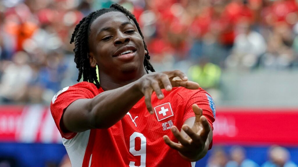 Johan Manzambi: La joya de Suiza rompe récords en el Mundial ...