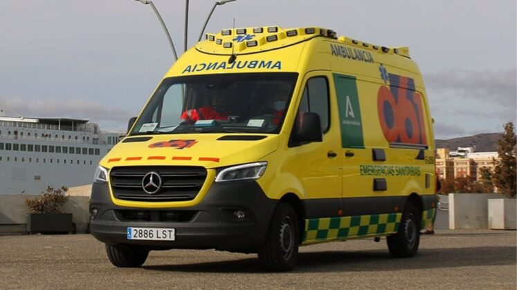 18 heridos al volcar un tren turístico en Cártama, Málaga - CONGRESODIARIO